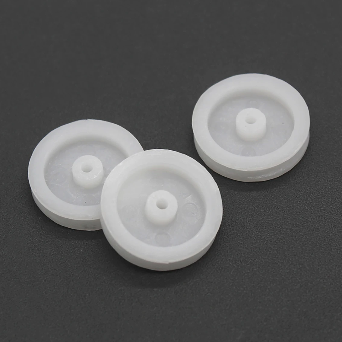 Dia 20mm White Plastic Pulley Wheel Small Concave Flywheel Belt Pulley ...