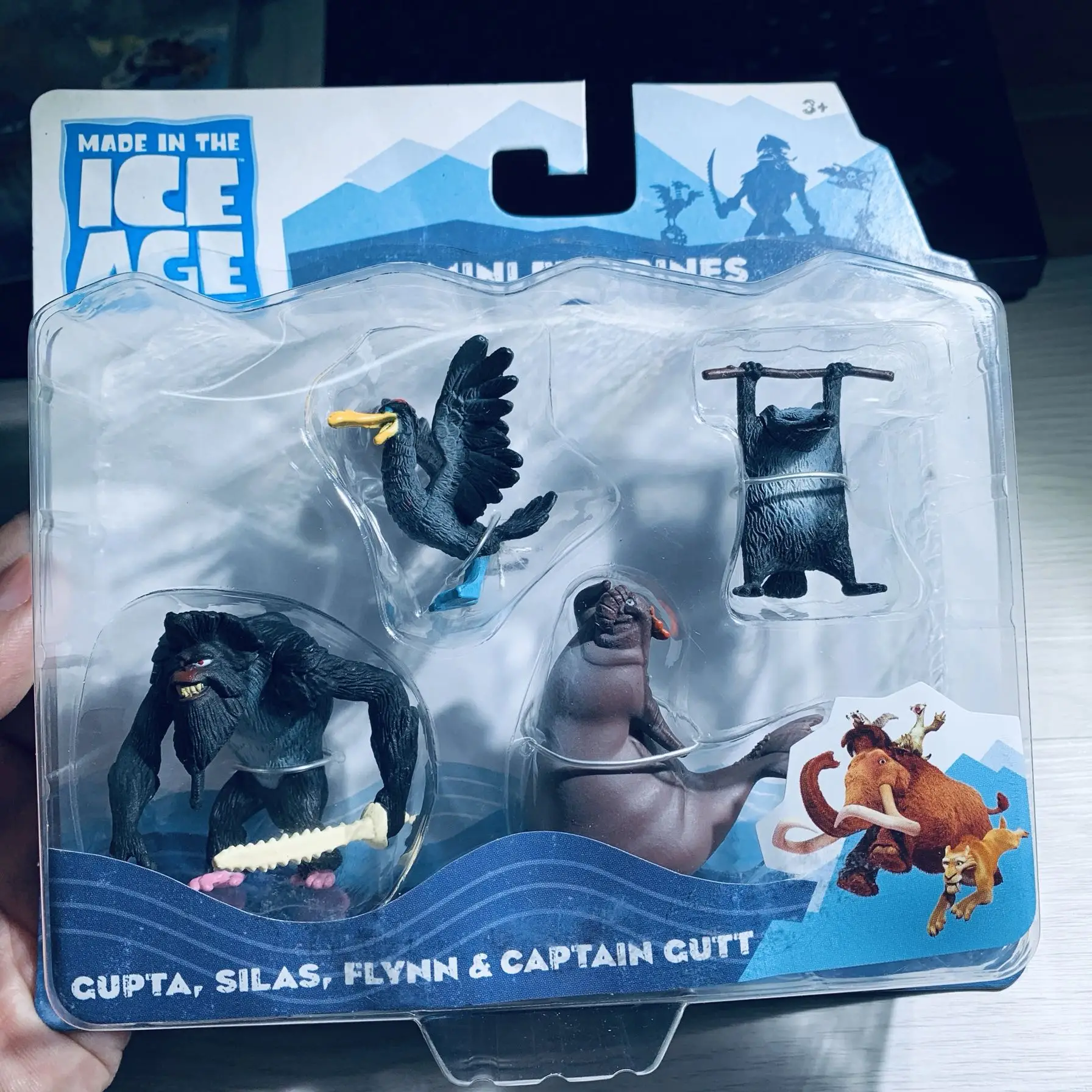 Ice Age Continental Drift Captain Gutt Toy