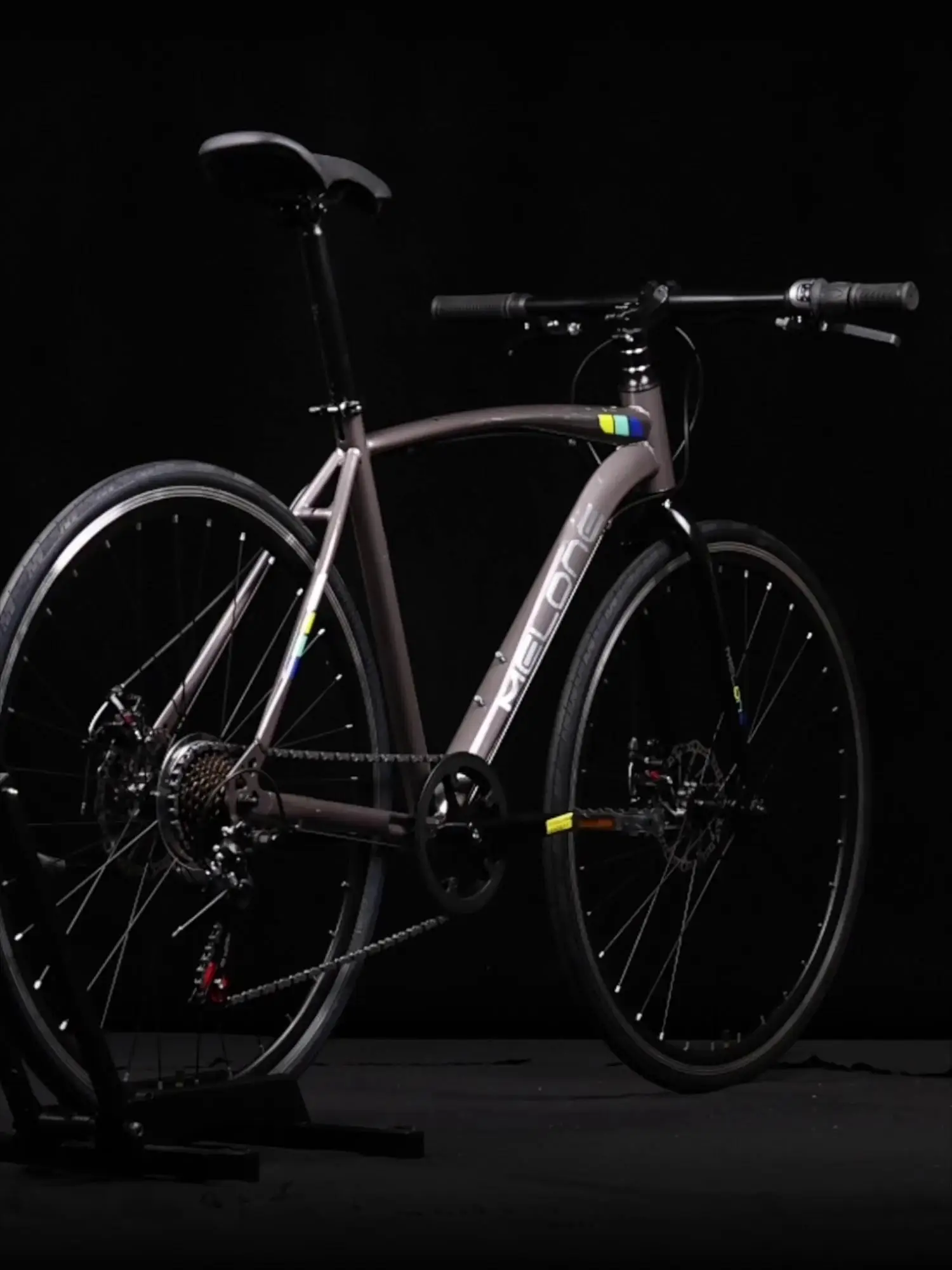 700C-Road-Bike-High-Carbon-Steel-Frame-Wire-Pull-Disc-Brake-Variable ...
