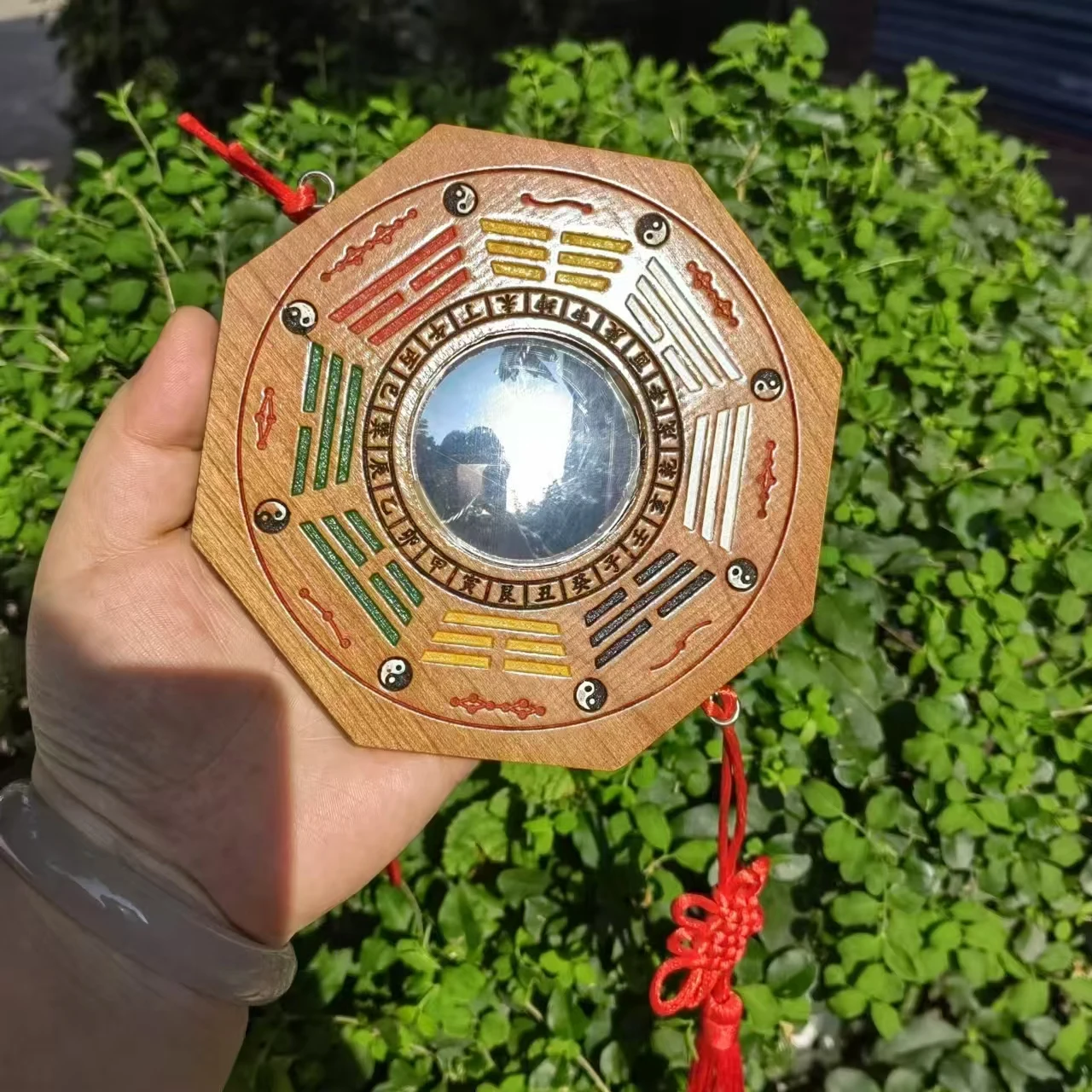 Feng-Shui-Peach-Wood-Bagua-Mirror-Family-Absorb-Blessings-Protection ...