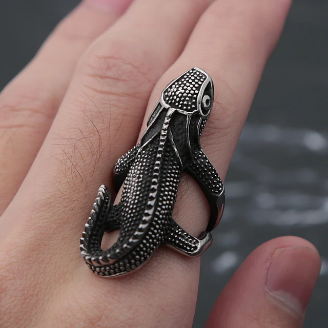 Chameleon Skull Ring
