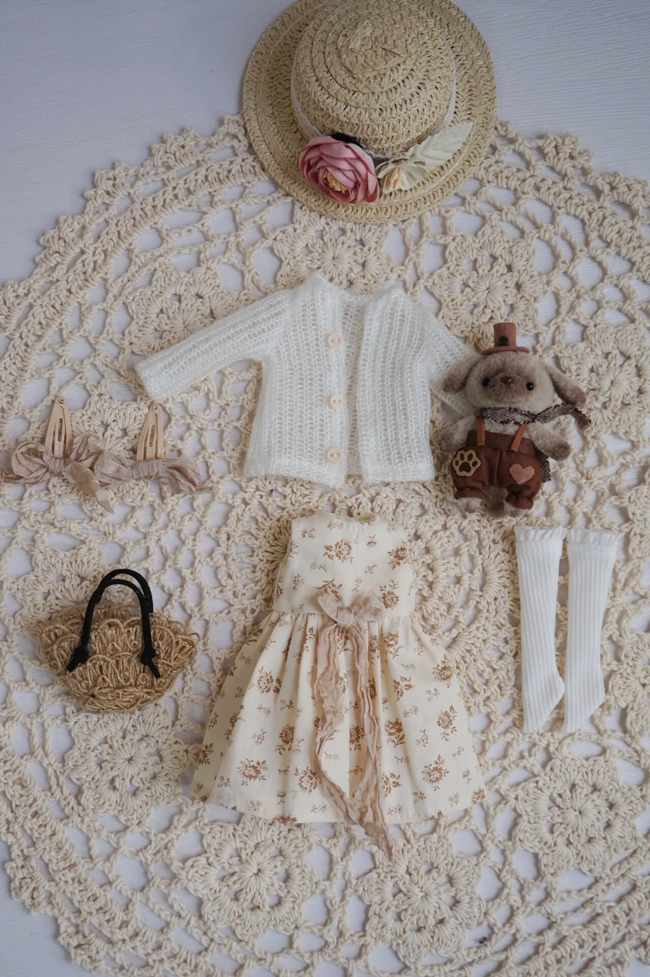 2026 Kari Doll Clothes and skirts Beige rose retro short skirt straw ...