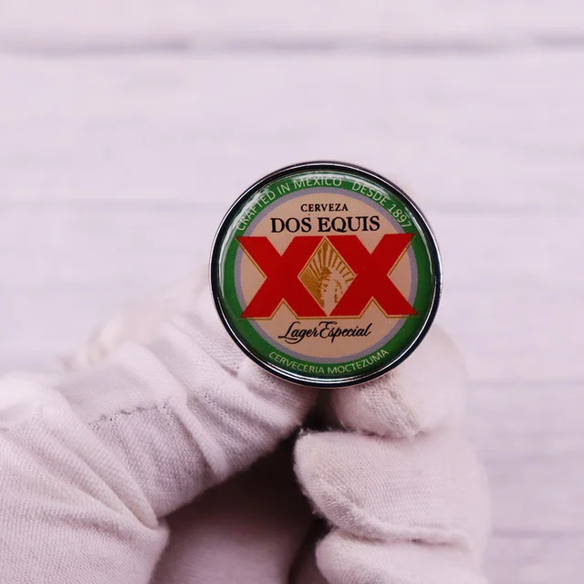 Dos Equis Label