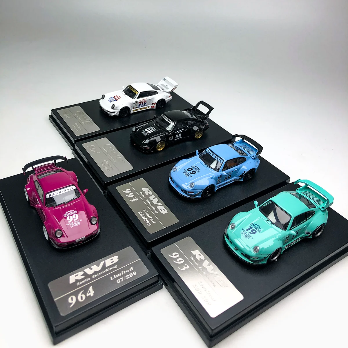 1-64-993-964-RWB-RAUH-Welt-diecast-model-car.png
