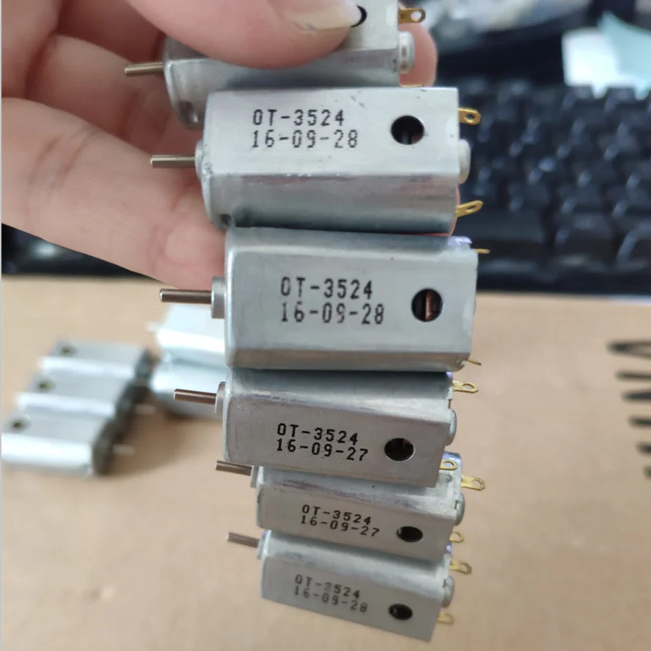 Brand-new-12-15-27mm-050-micro-DC-motor-FK-050-3-7V-23000RPM-high-speed.png