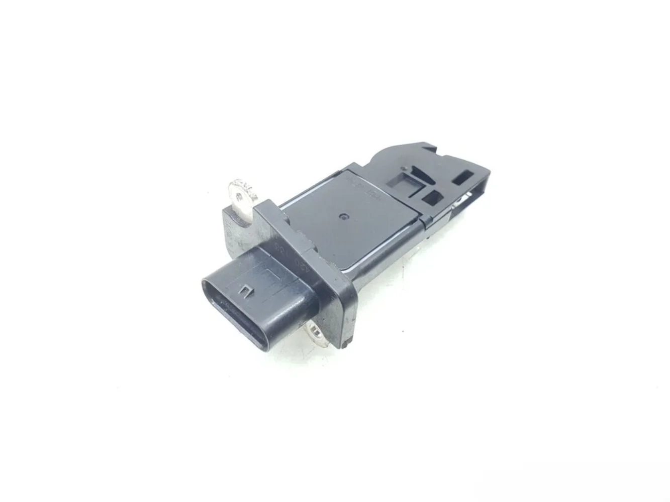 AFH70M-74-MAF-Mass-Air-Flow-Meter-Sensor-For-AU-DI-A4-A5-A6-A7-A8.jpg