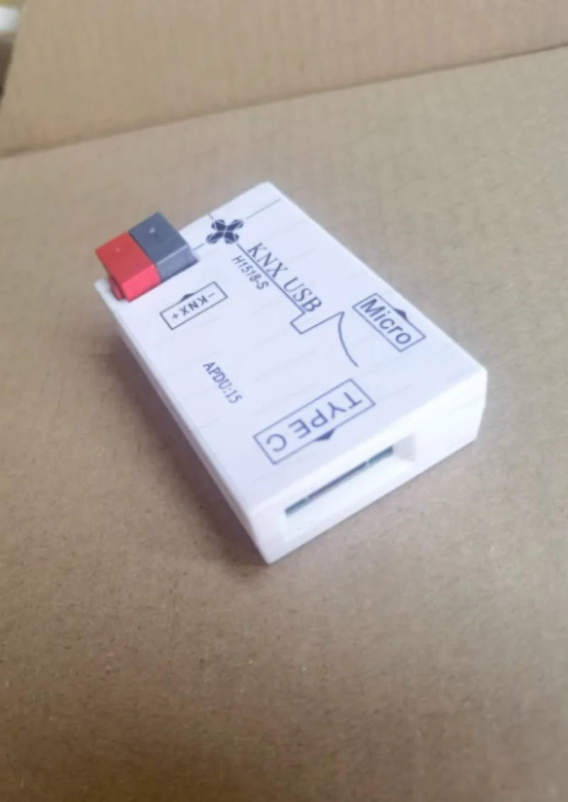 KNX USB interface KNX downloader has two types of USB ports: Type C and ...