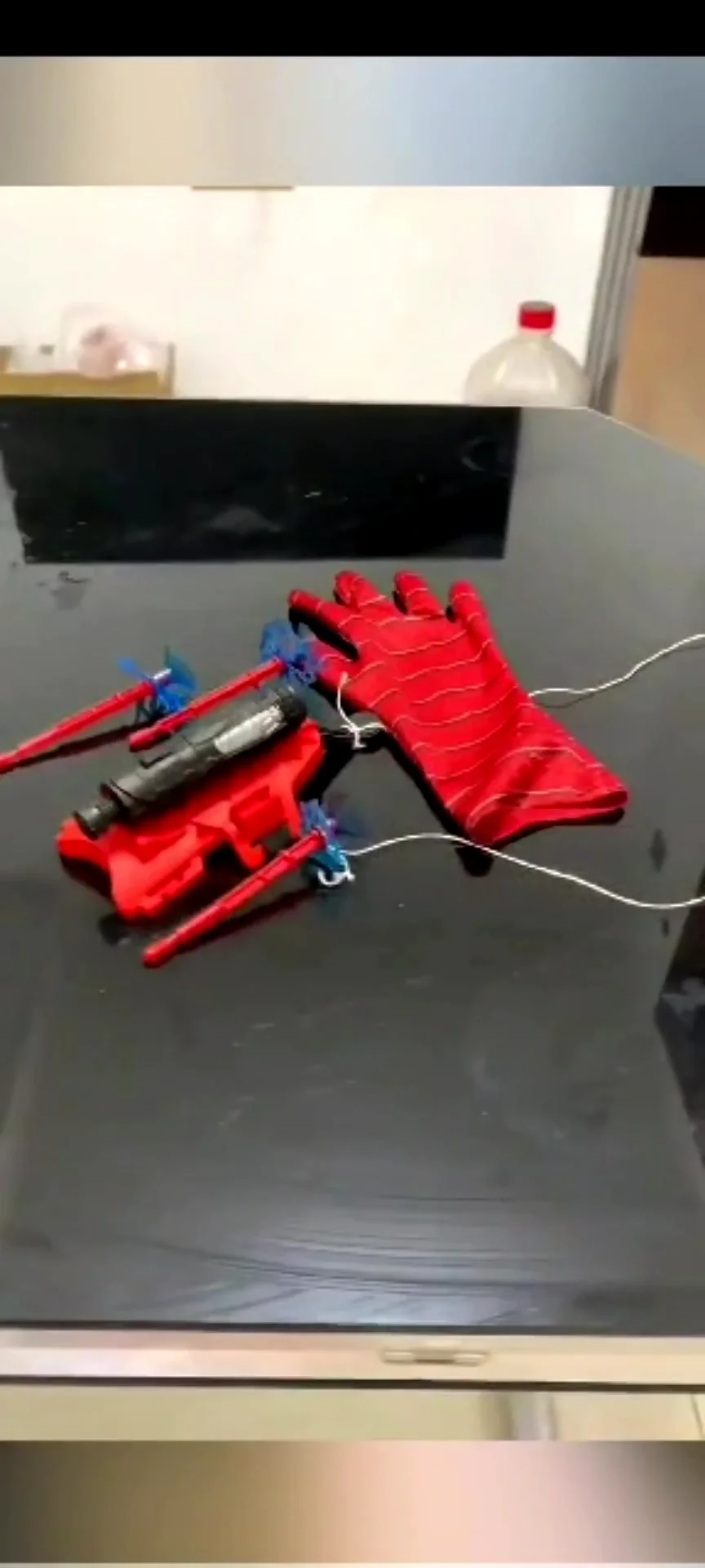 Spiderman Web Shooter Web Dart Shooter toy With Darts Launcher ...