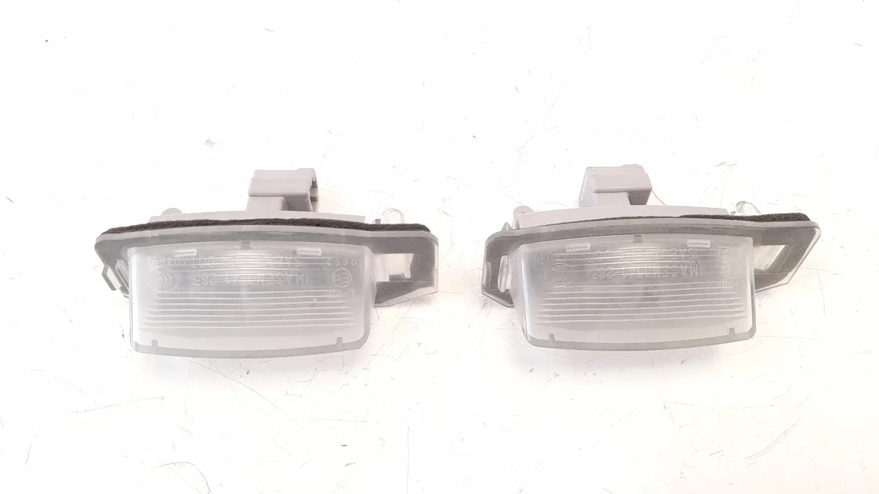 8341A009 Piloto Matricula compatible con: Mitsubishi Eclipse Cross 1.5 ...