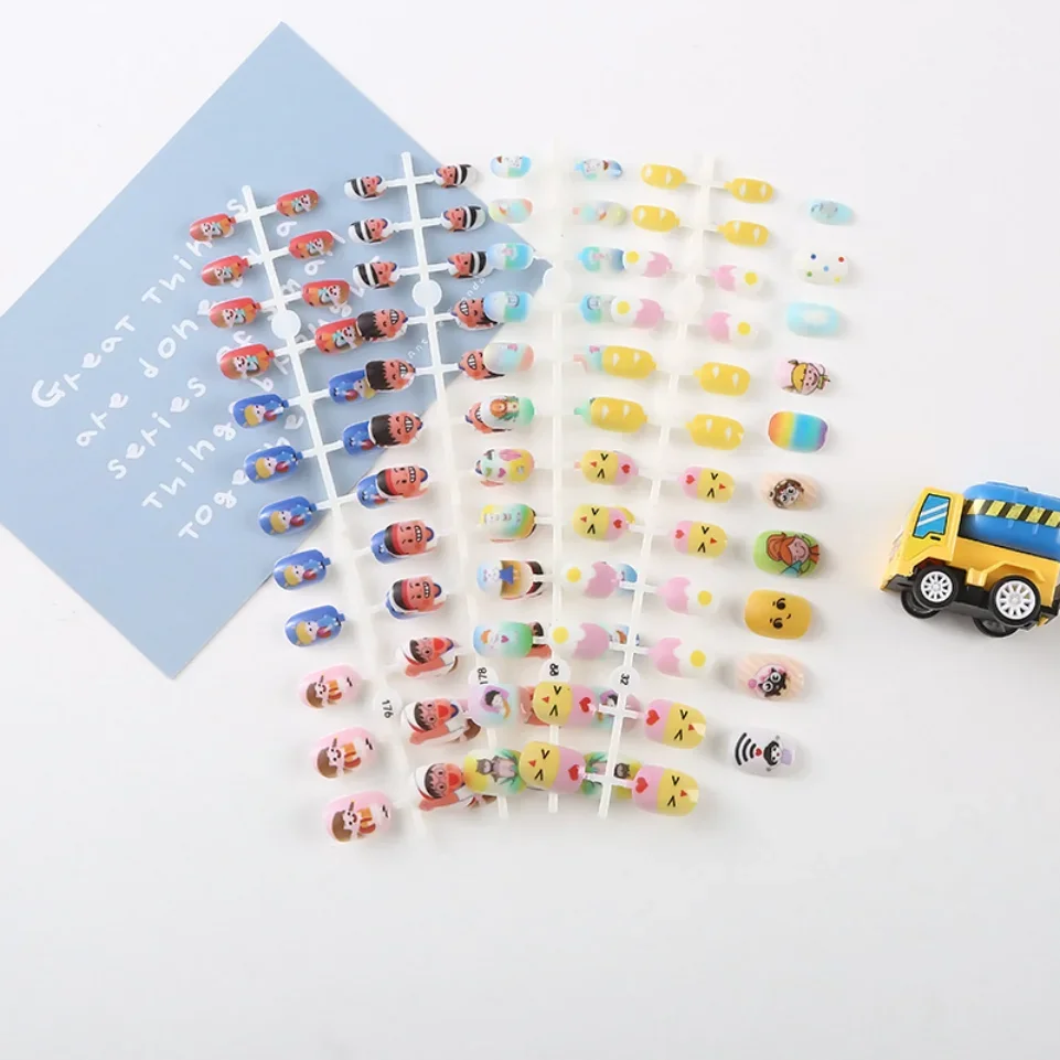 24Pc-Cartoon-Pattern-Design-Children-Fake-Nails-Art-Girl-Convenient ...