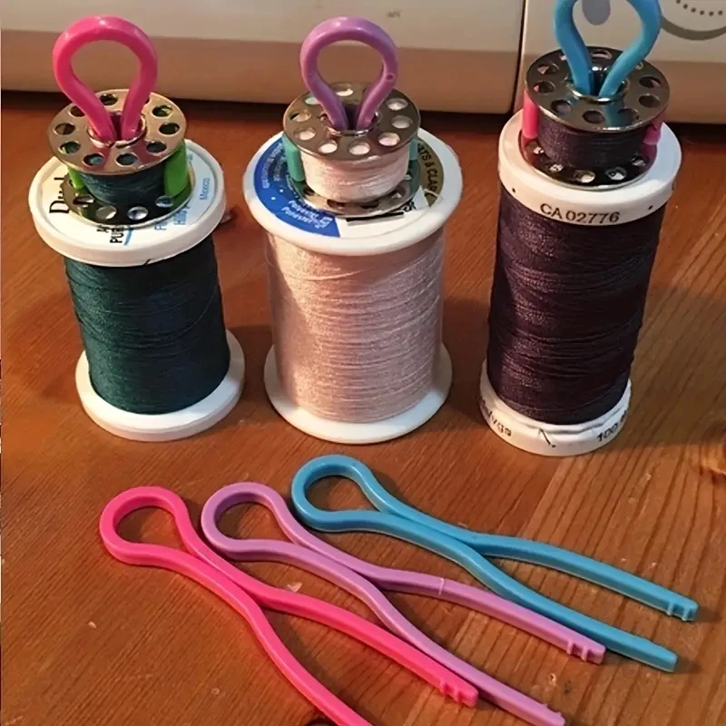 10-30-50pcs-Mixed-Color-Plastic-Bobbin-Clips-Clamp-Thread-Spools-Clips ...