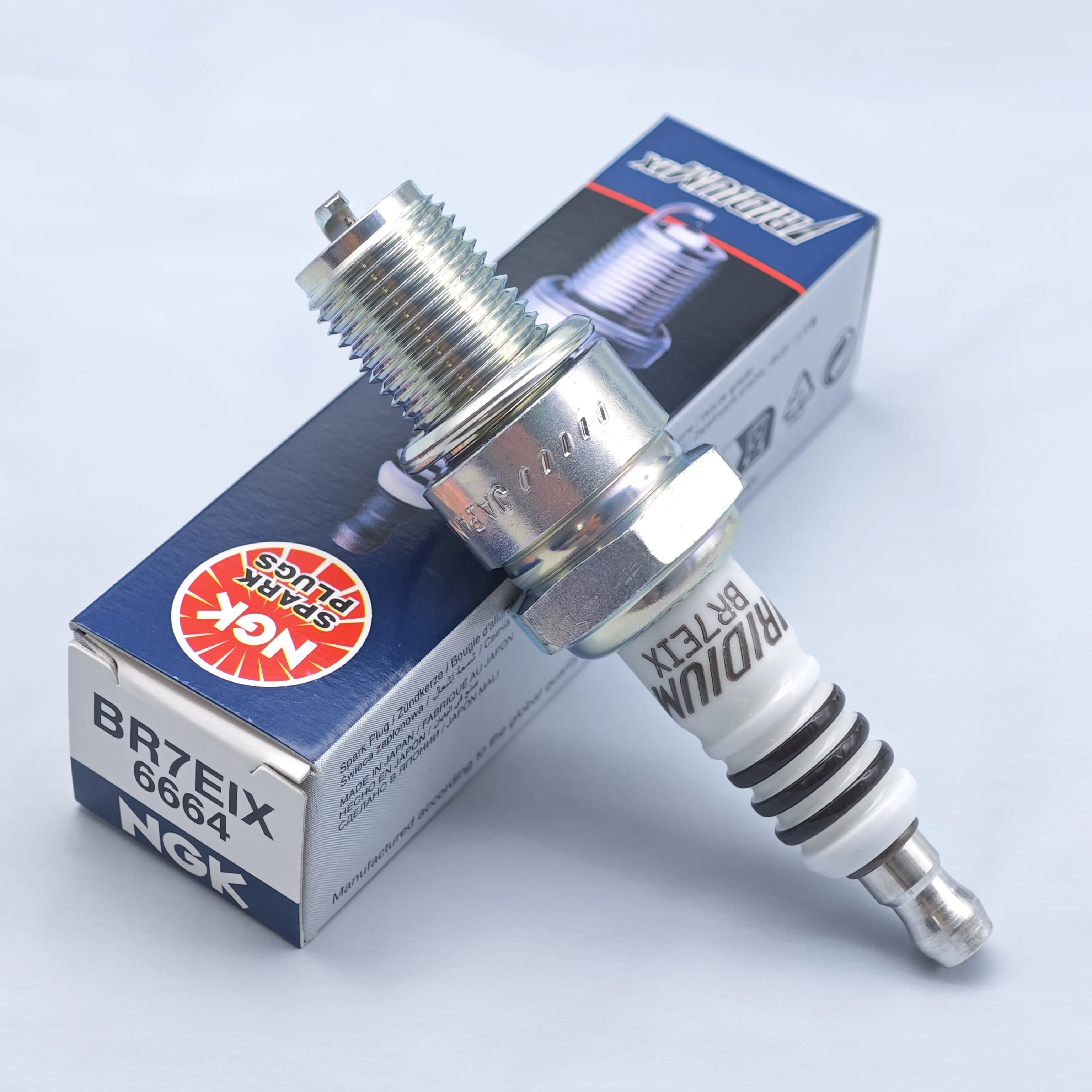 1pcs-Original-NGK-Spark-Plug-BR7EIX-6664-Upgrade-BR7ES-B7ES.jpg