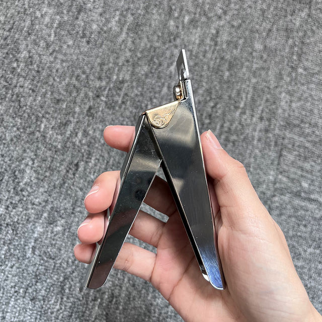 Nail Sizing Magnets / To measure nails - Limegirlstore