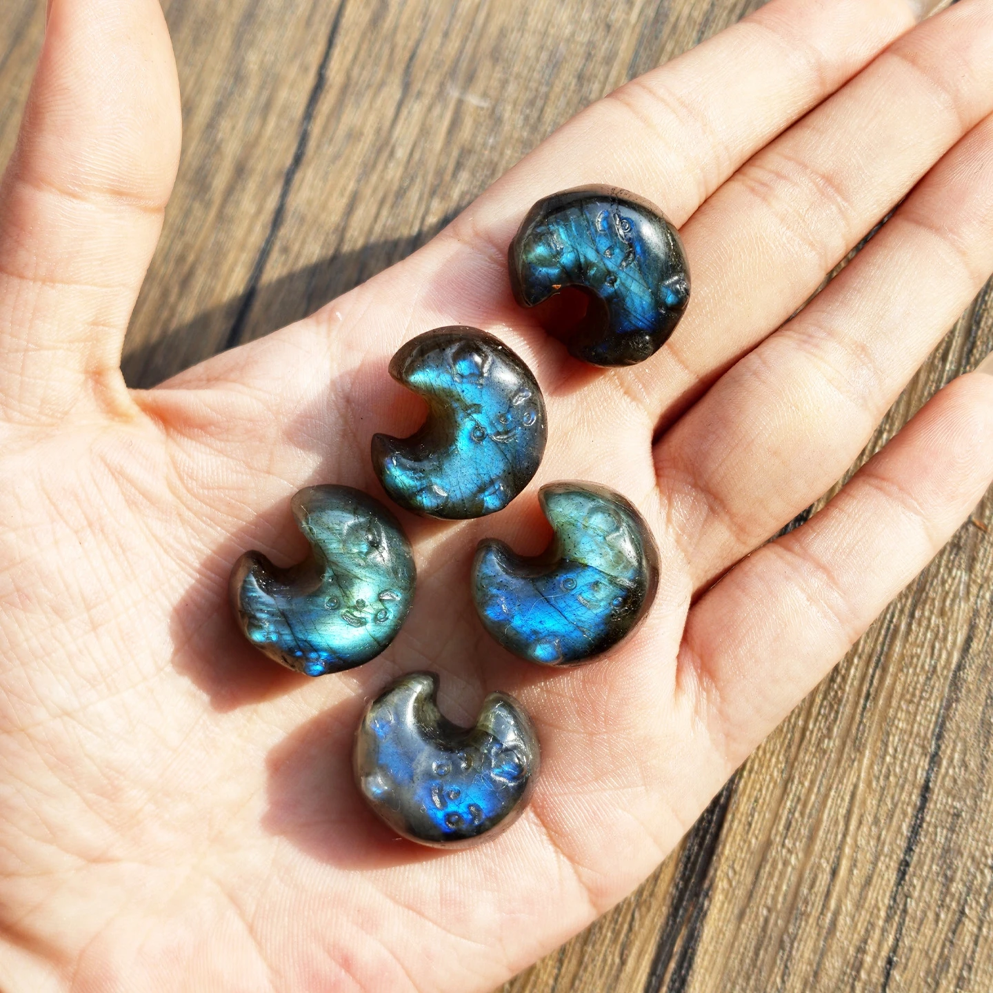 ‌Natural Blue Moonstone Labradorite Carved Moon Jewelry Gemstone DIY ...