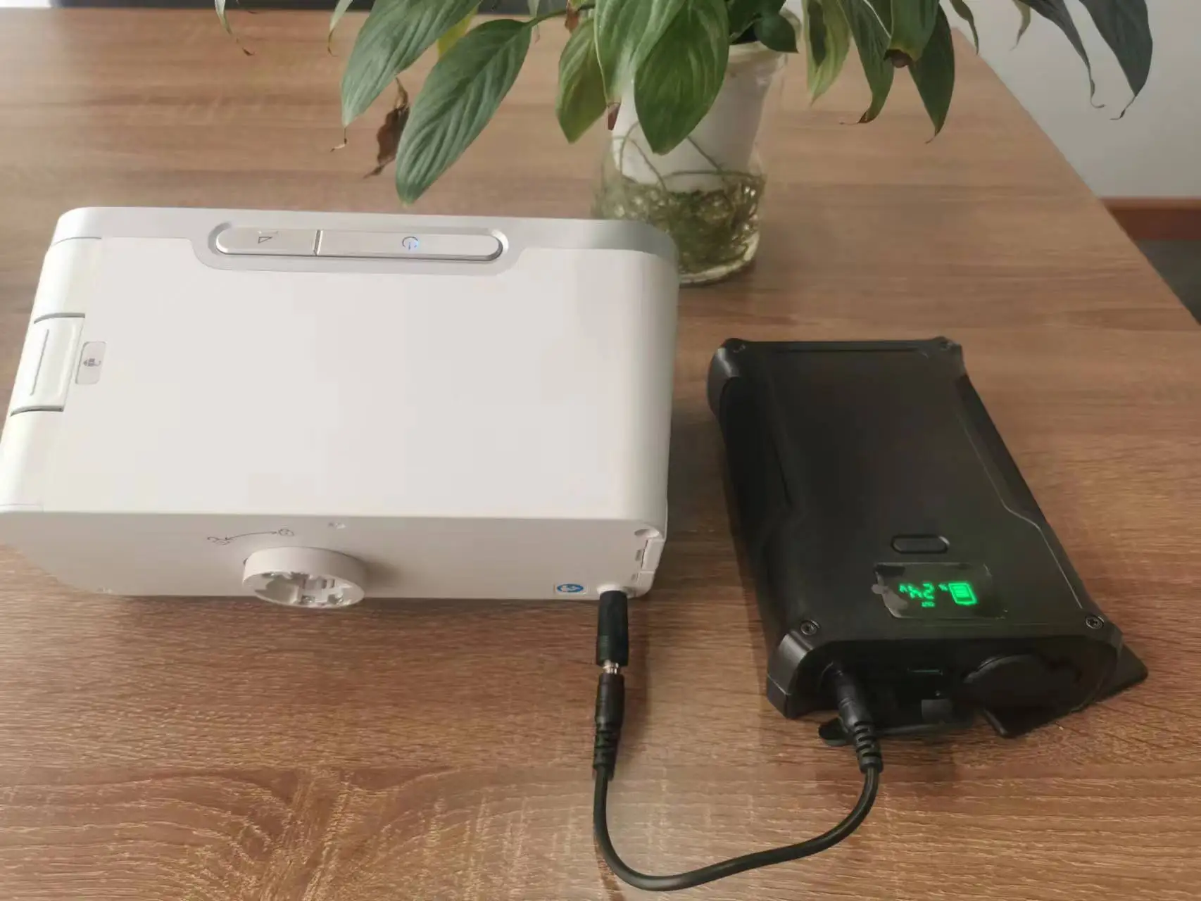 Power-Pack-of-CPAP-Machine-24V-compatible-with-ResMed-Travelling-on ...