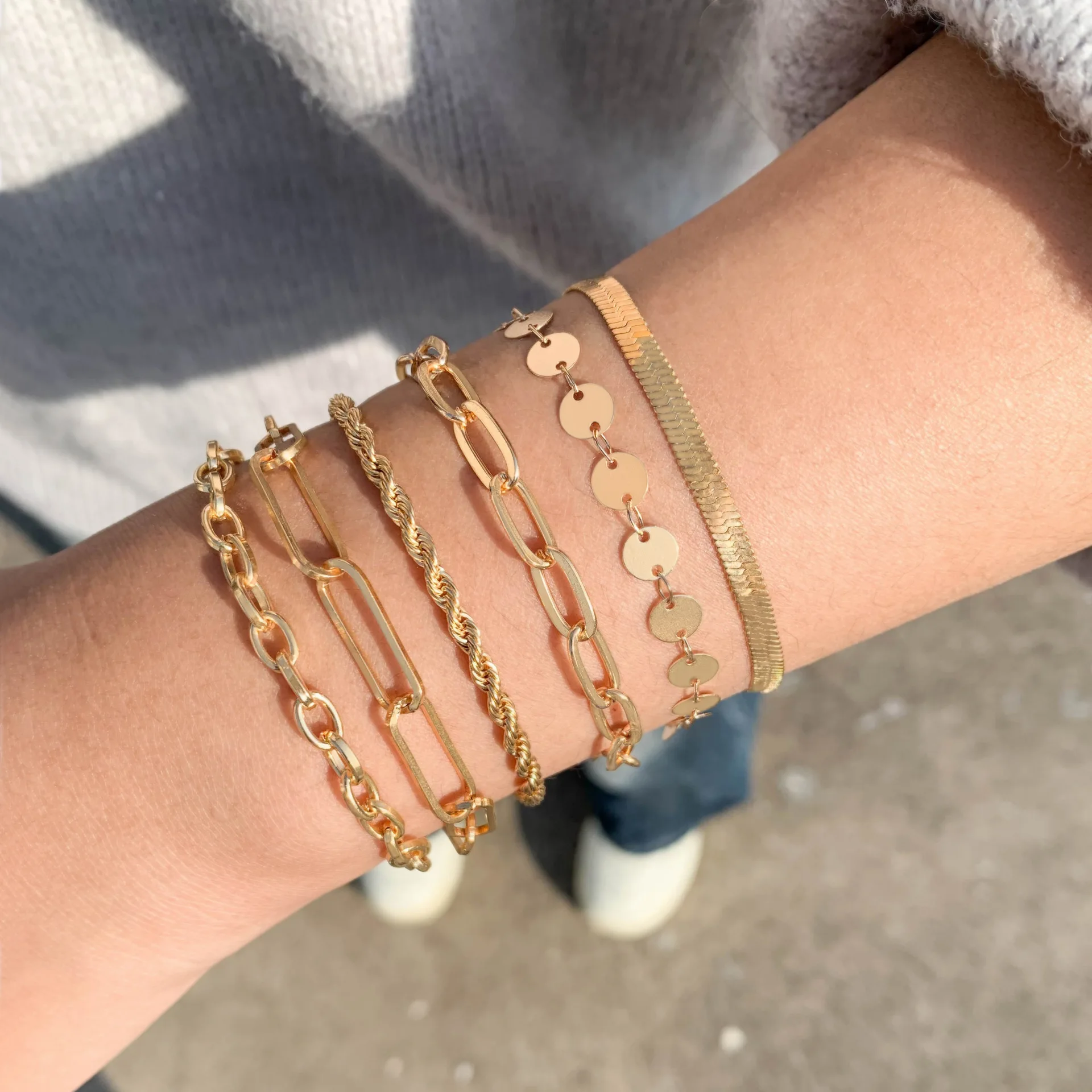 6-Piece-Set-Minimalist-Multi-Layer-Metal-Bracelets-for-Women-Commuting ...