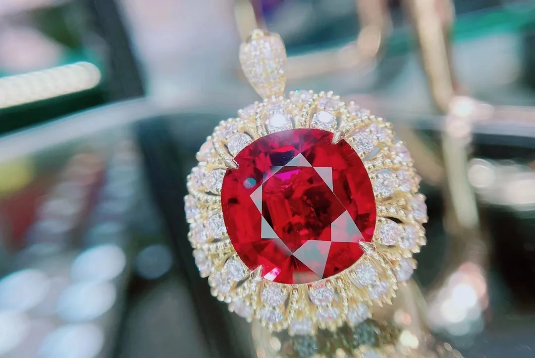 Natural Red Diamond Ring