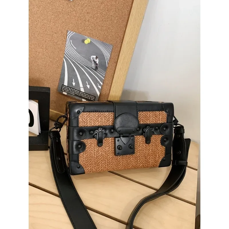 Box-Rivet-Sewing-Thread-Fashion-Shoulder-Bag-Solid-Color-PU-with-PVC ...