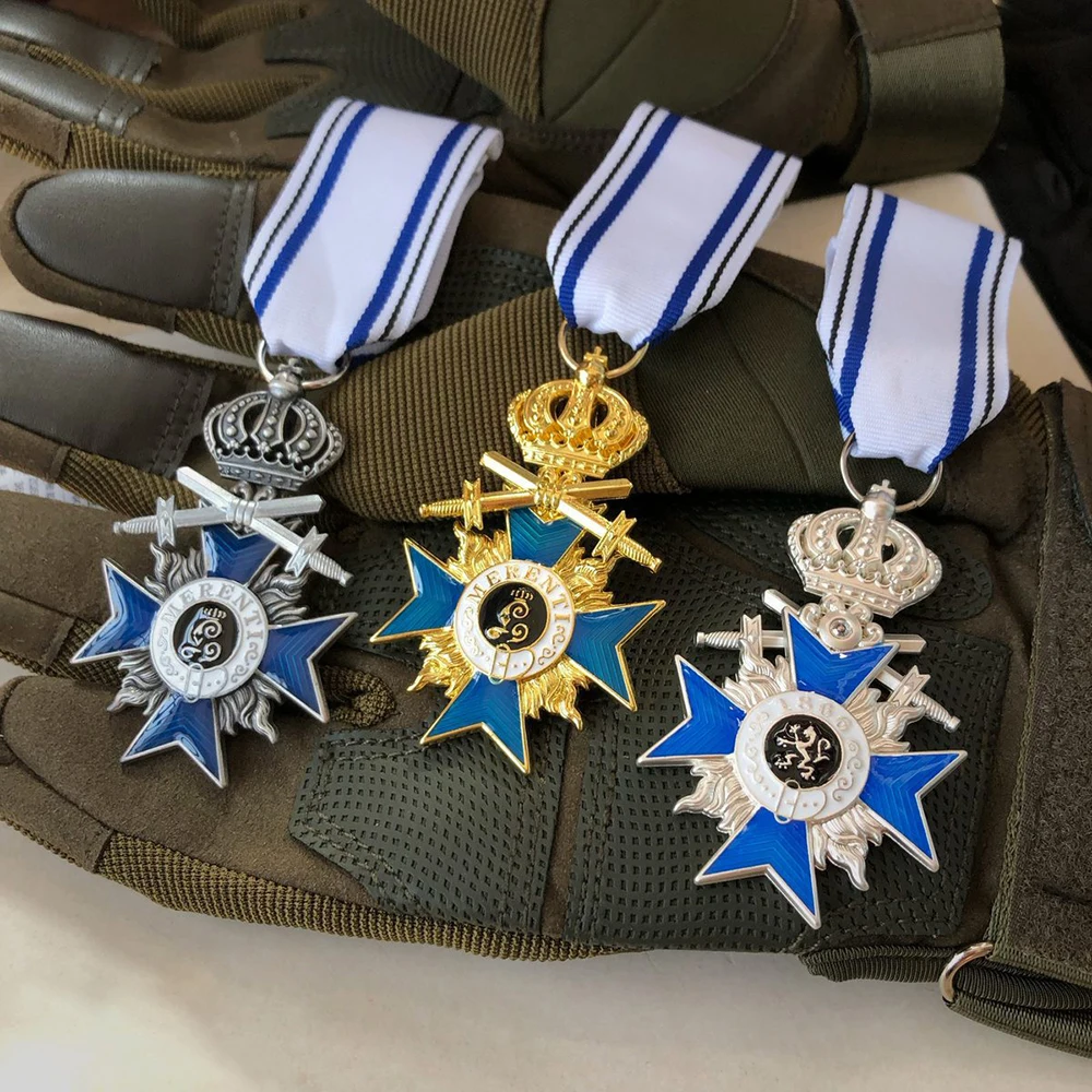 the-German-Bavarian-Crown-Cross-Medal-Retro-Vintage-Metal-Badge-Enamel ...