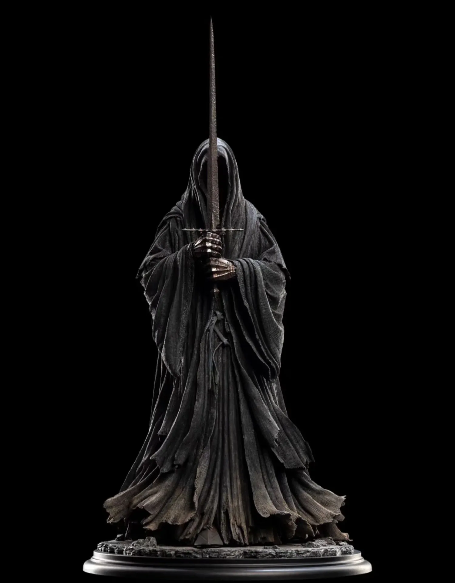 Nazgul-Ringwraith-im-Herr-der-Ringe-LOR-Actionfigur-Spielzeug-25-cm.jpg
