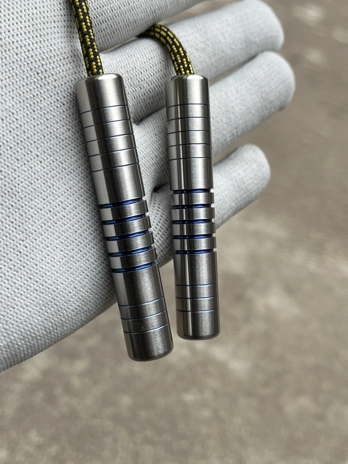 New-Arrival-1-Piece-Titanium-mini-Seiko-Umbrella-Rope-Fingertip ...