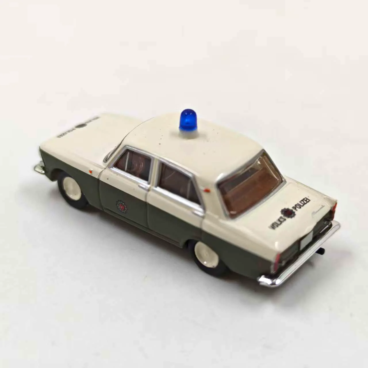 WELLY Herpa 1/120 Масштаб Volga GAZ-24 полицейская | AliExpress