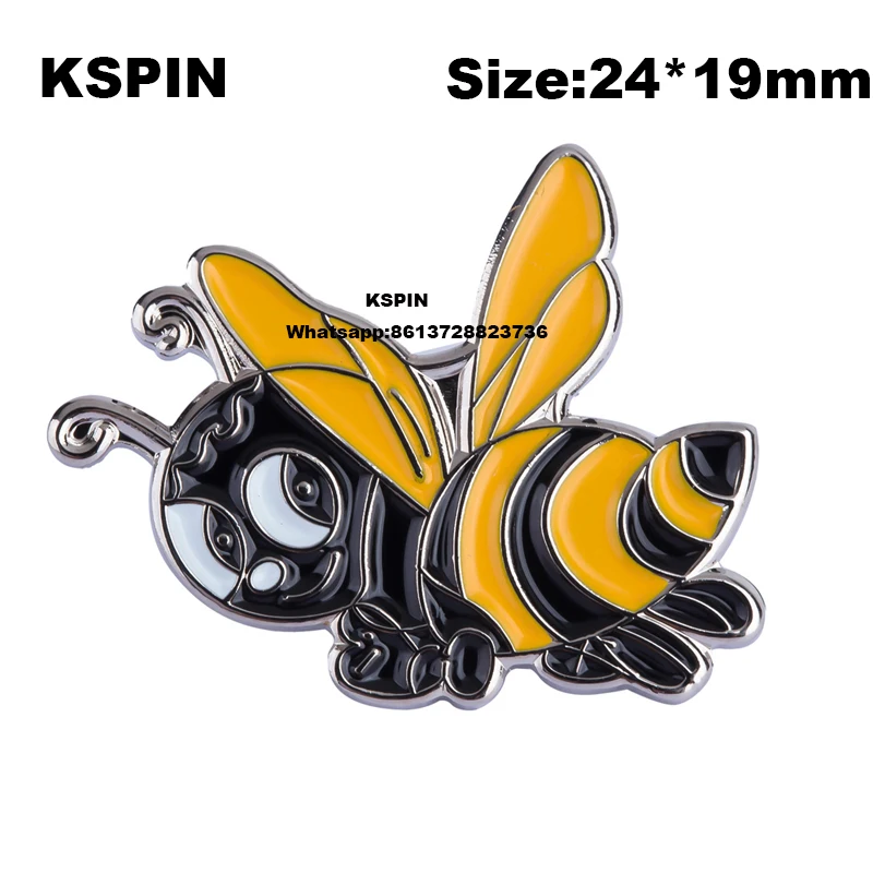 Lovely bee lapel Pin badges for clothes in badges safety pin brooch XY0130