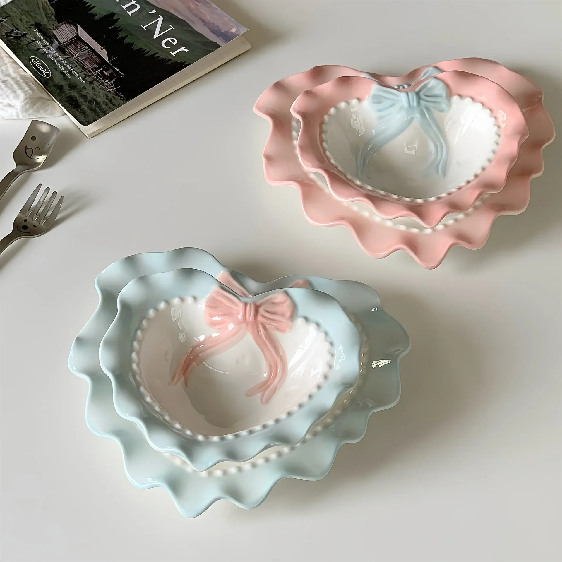 Cute Ceramic Dinner Plate Love Bow Jewelry Display Tray Wavy Edge ...