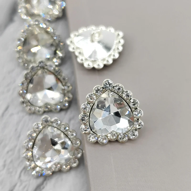 18-22MM-Heart-Glass-Rhinestone-Shank-Buttons-Of-Clothing-High-Quality ...