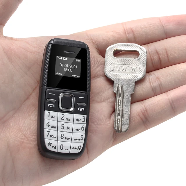 Smallest Cell Phone In The World