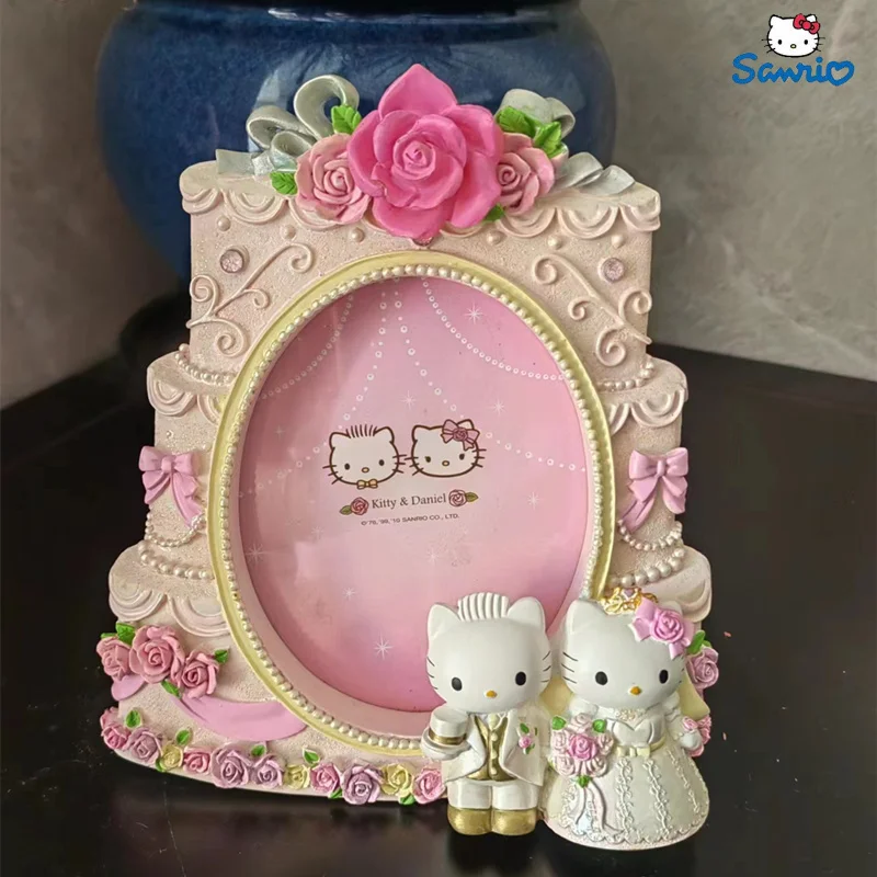 Sanrio-Hello-Kitty-Picture-Frame-European-Style-Resin-Flower-Photo ...