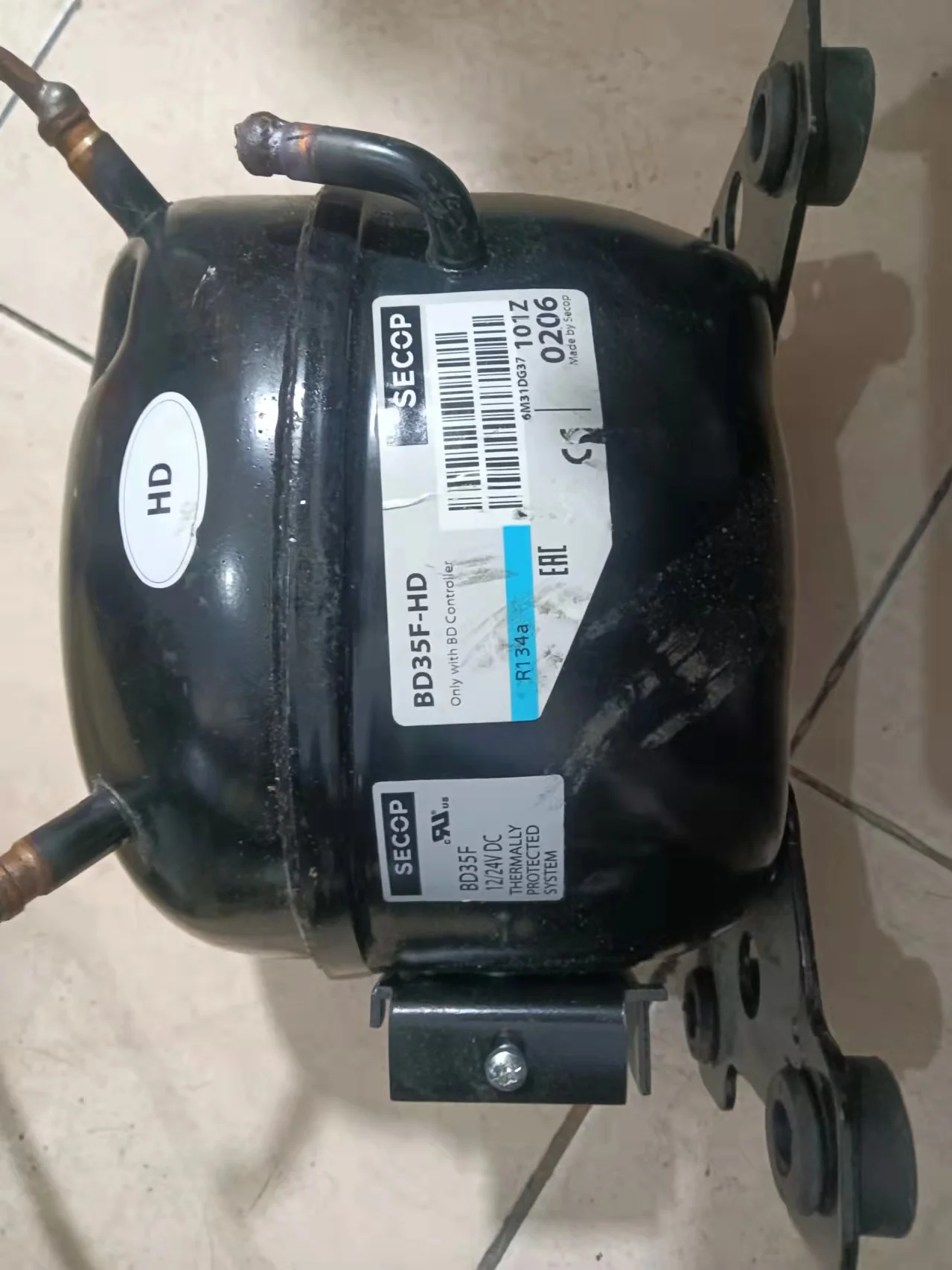 SECOP-Danfoss-DC12-24V-DC-Variable-Frequency-Compressor-BD1-4F-VSD-2 ...