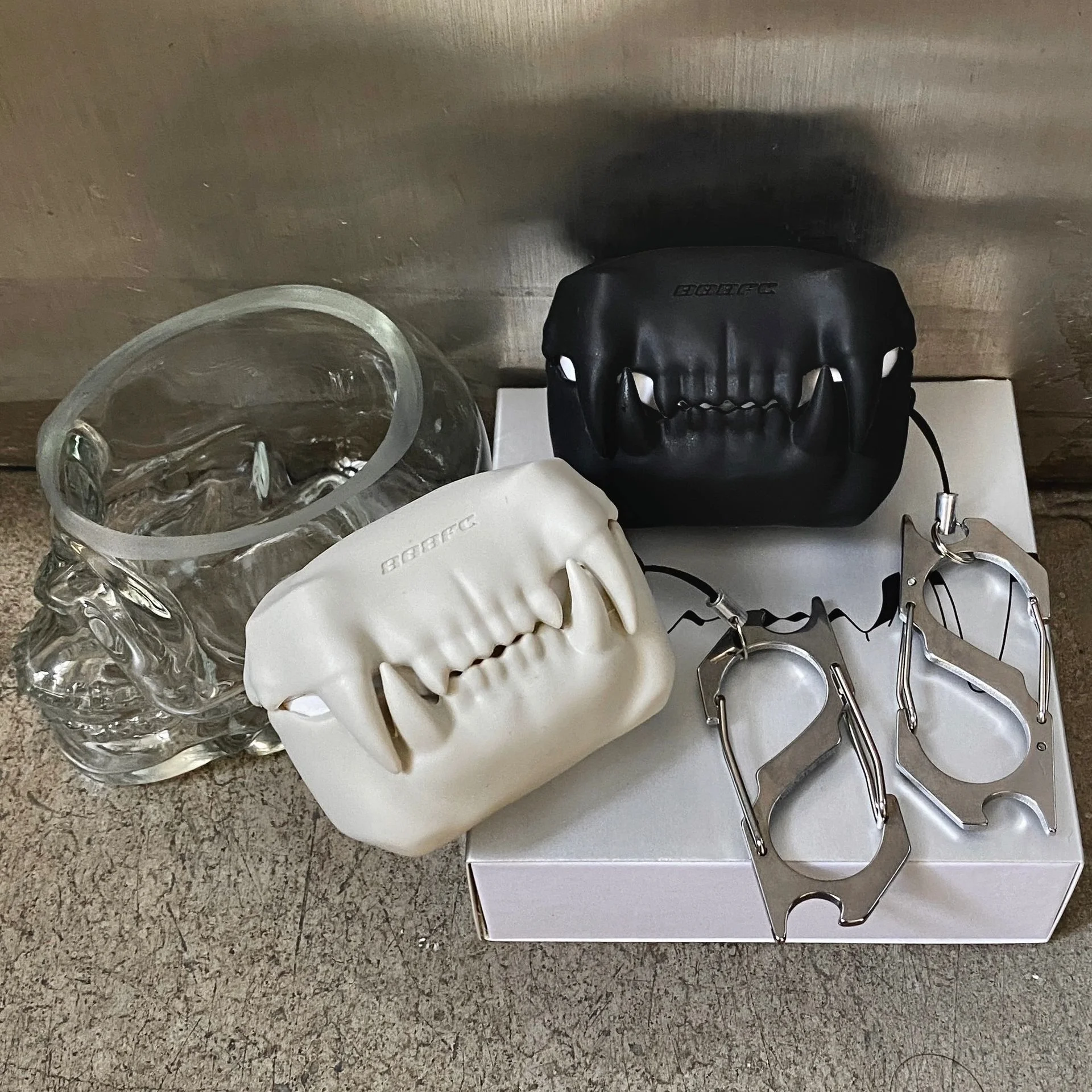 808FC-Original-Tiger-Tooth-Wireless-Airpods-Headset-Case-Silicone ...