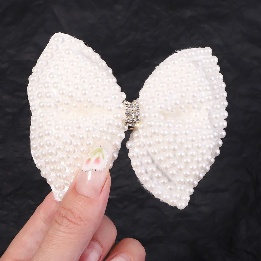 White hair grips store