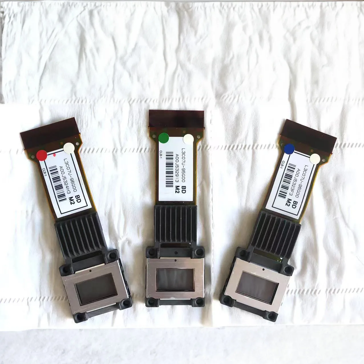 Brand New LCD PANEL L3C07U-95G00 96G00 For PowerLite Pro Cinema 6010 EH ...