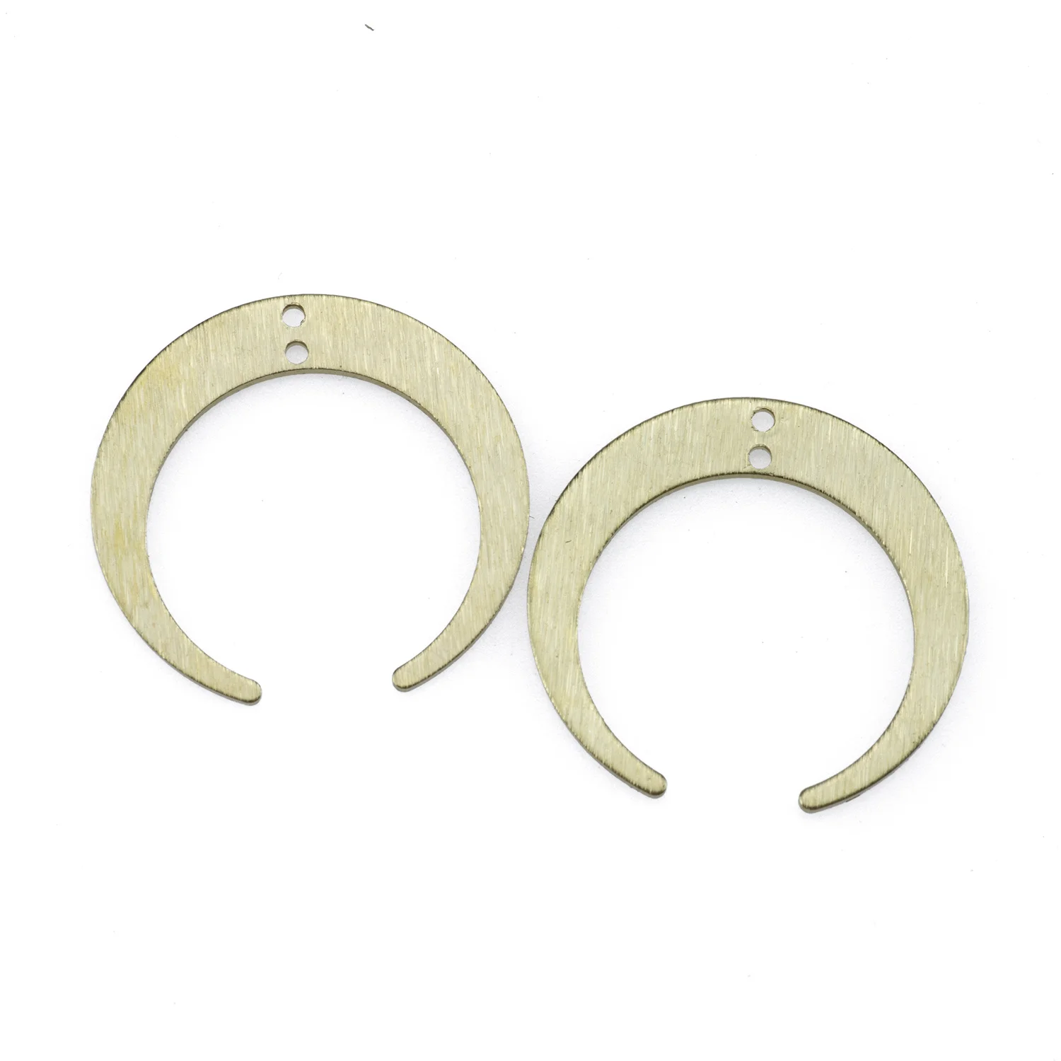 10Pcs/Lot Raw Brass Textured Moon Open Circle Pendant Charms Connectors ...