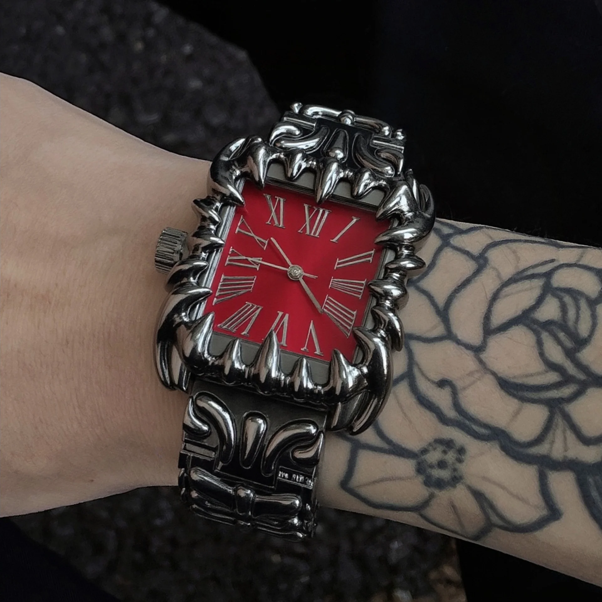 Square Y2k Black Red Demon Claw Design Quartz Watches Men Top Unique ...