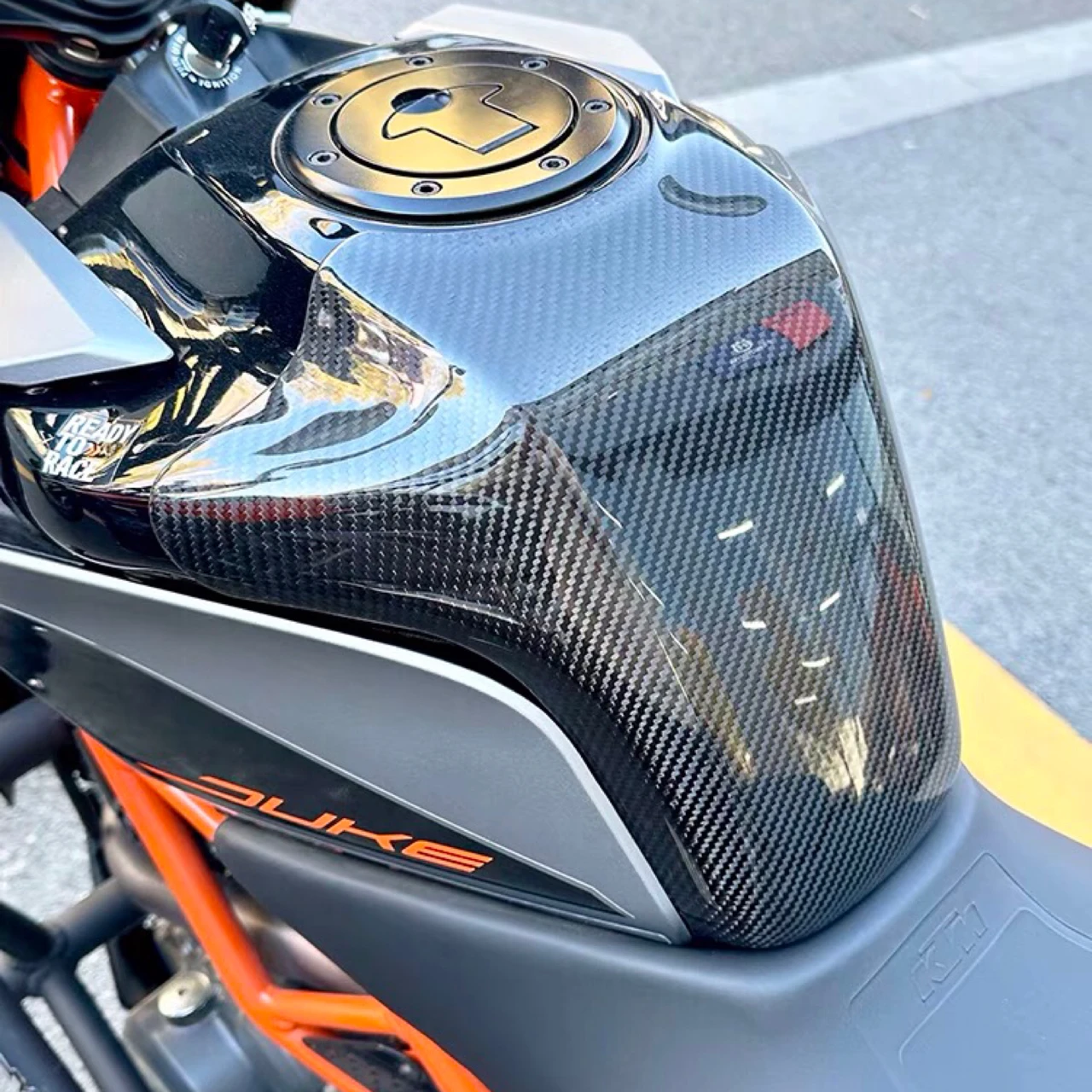 New-For-KTM-Duke-390-250-Duke390-Duke250-Motorcycle-Gas-Fuel-Oil-Tank ...