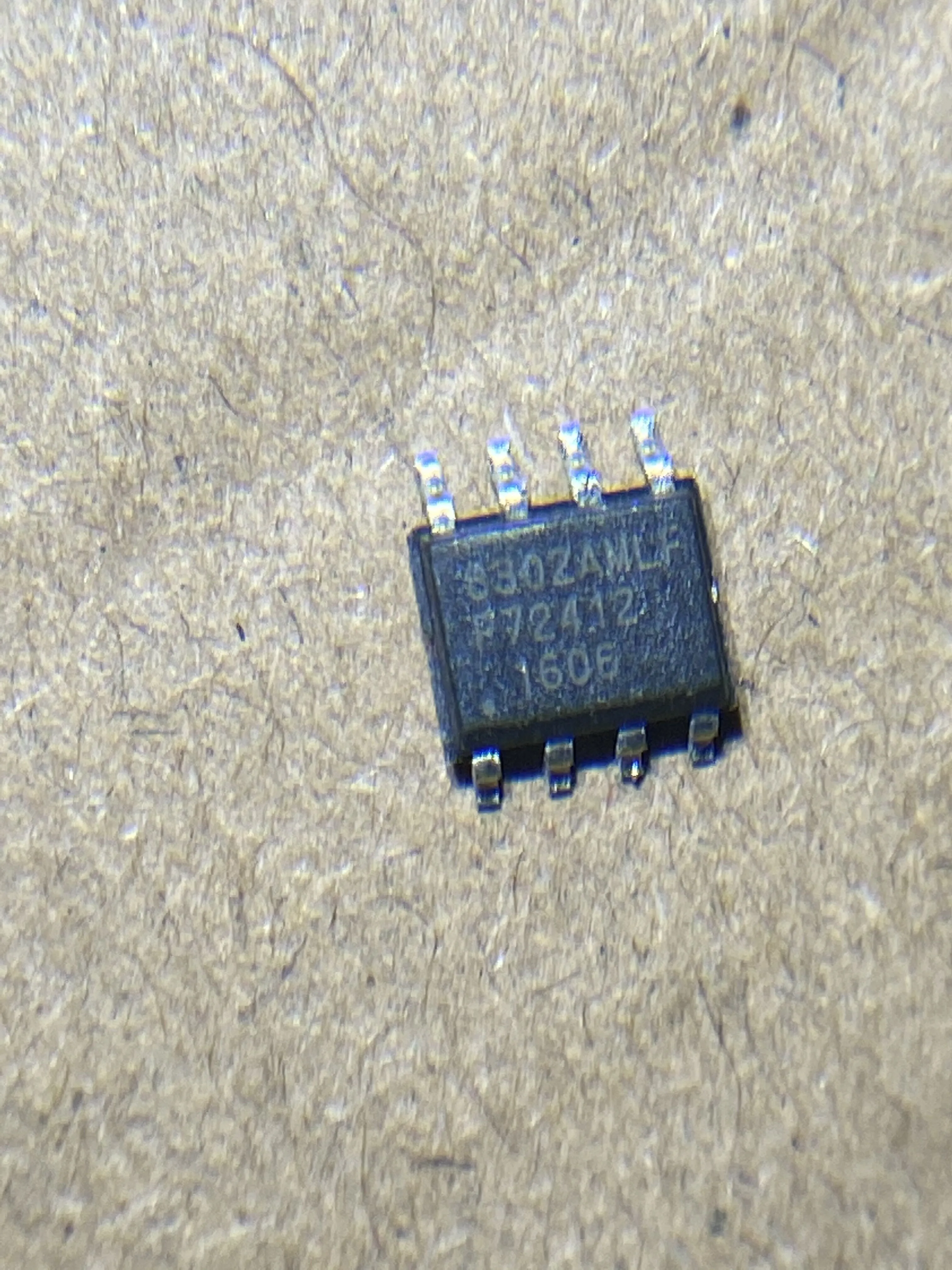 5pcs-lot-be-of-great-Quality-8302AMLF-IC-CLK-BUFFER-1-2-200MHZ-8SOIC.jpg