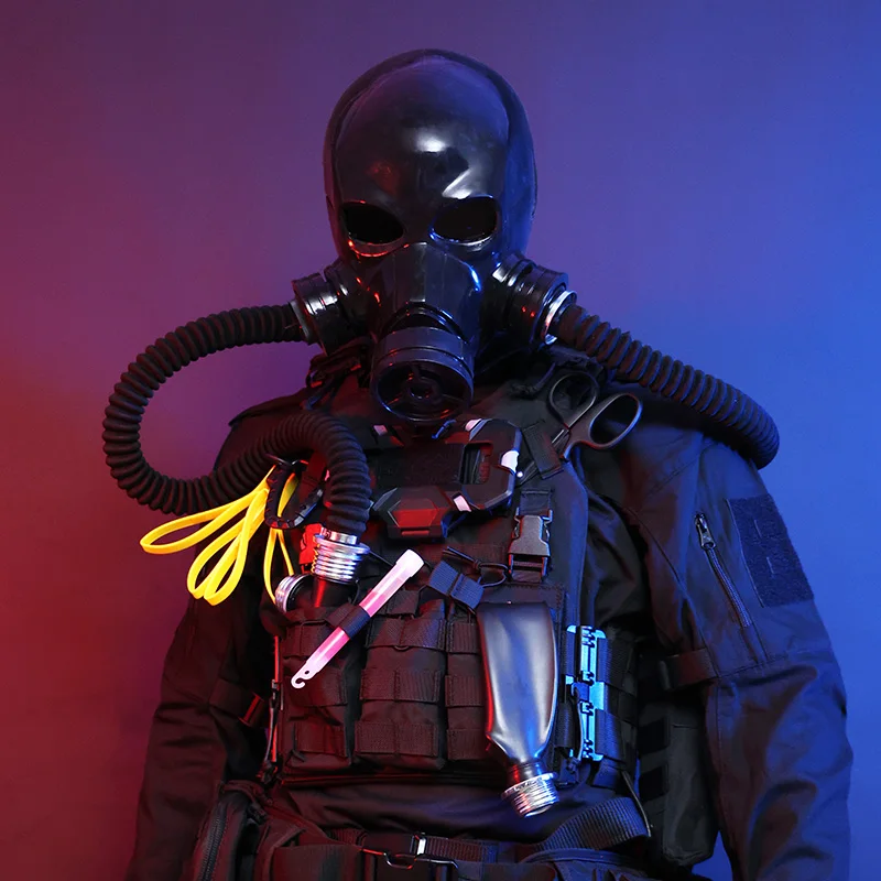 Silicone full face gas mask for Cosplay Streamlined design fits the ...
