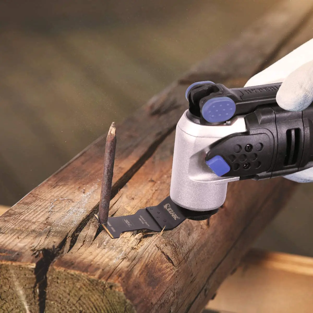 Cutting steel with oscillating tool store