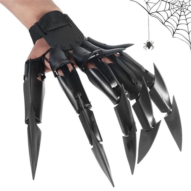 Claw Glove Weapon