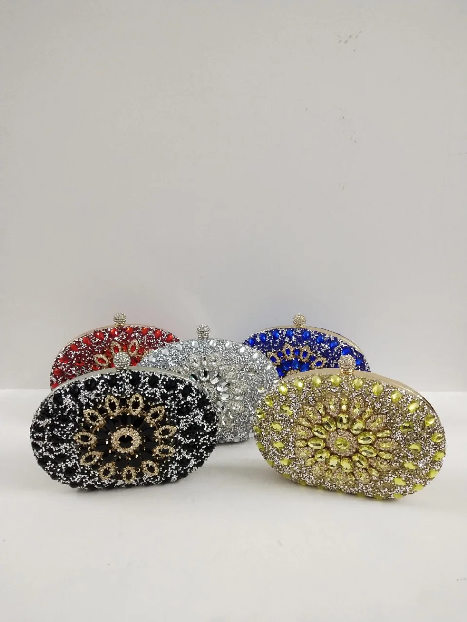 Luxury-Oval-Banquet-bag-Small-European-And-American-Style-Diamond ...