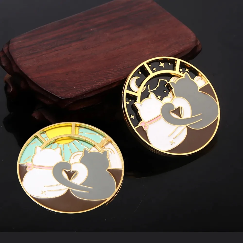 New-Novelty-Rotatable-Cute-Cat-Brooch-Night-And-Day-Designer-Color-Card ...