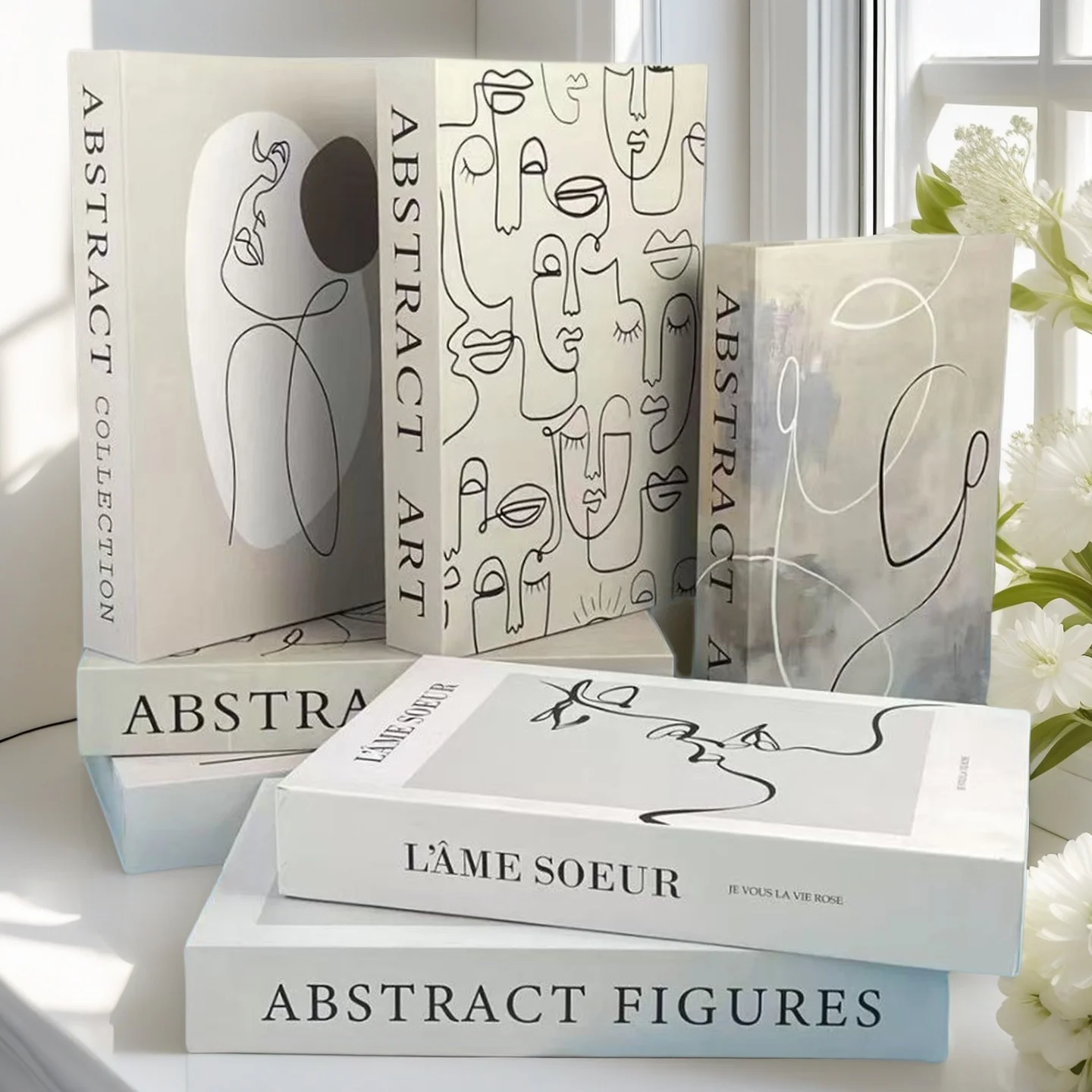 Lux Living Room Decor: Elevate Your Space with Stylish & Artistic ...