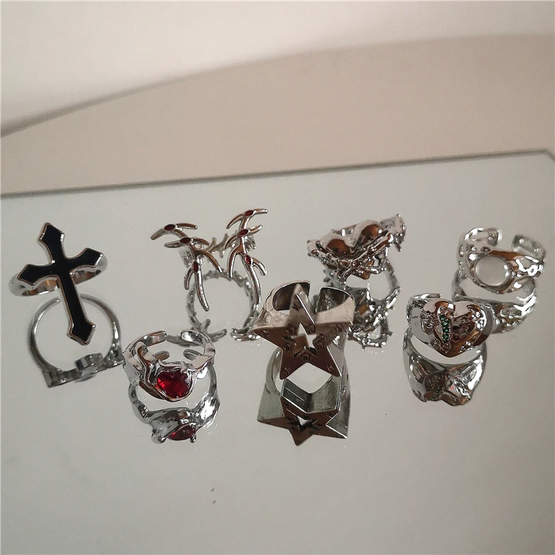 Kpop Goth Punk Harajuku Metal Thorns Love Heart Star Cross Ring For ...