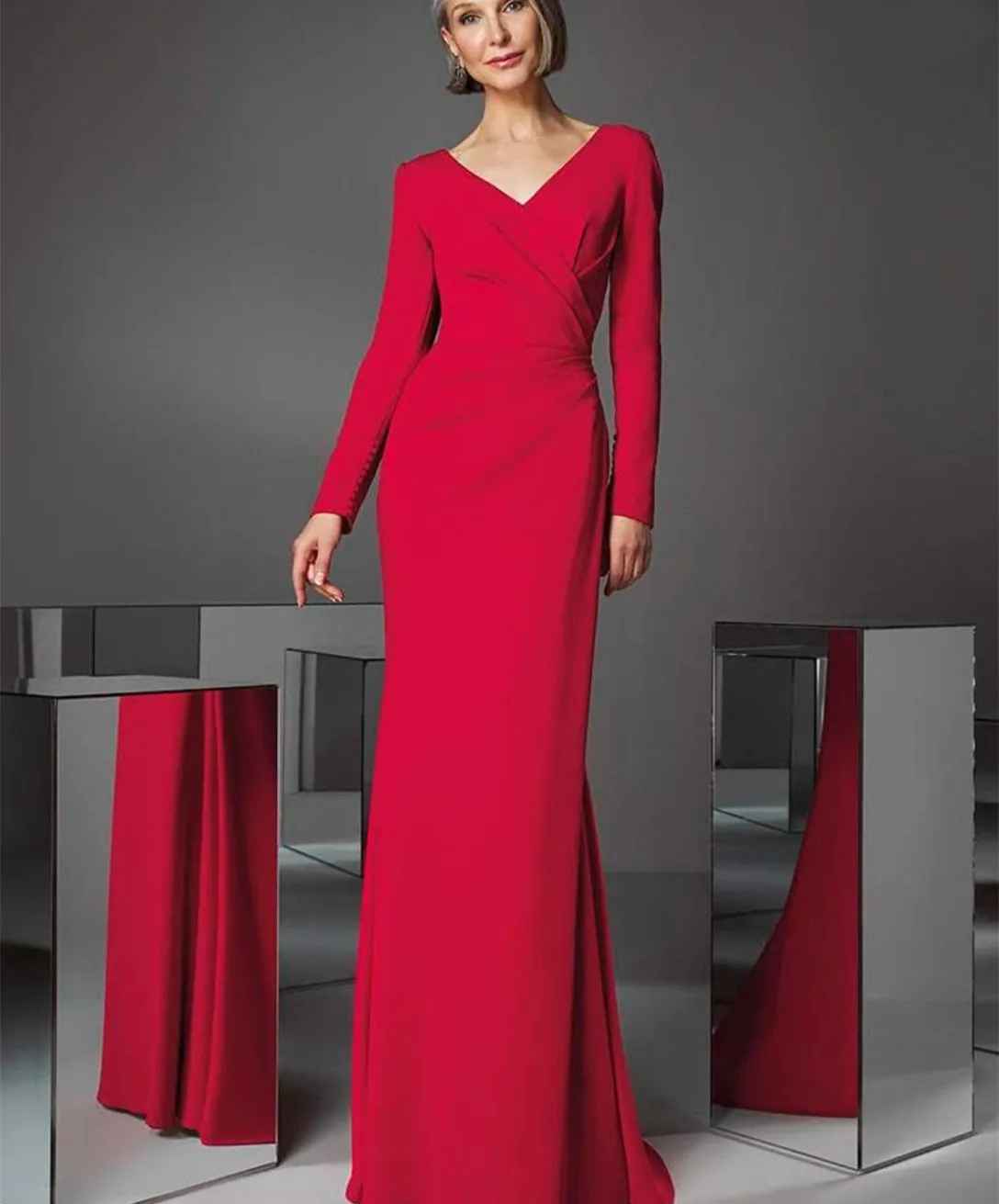 Classic-Long-Red-Crepe-Prom-Dresses-with-Sleeves-Mermaid-V-Neck-Pleated ...