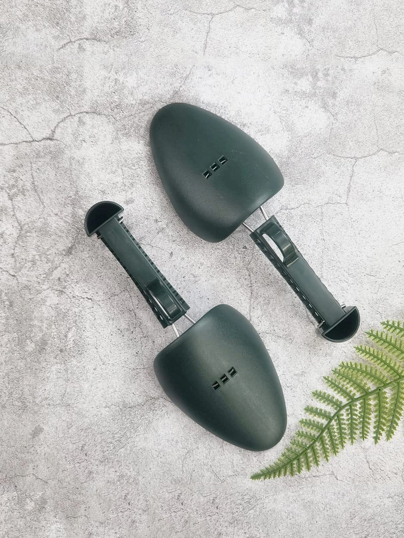 1pair-Unisex-Black-Adjustable-Plastic-Shoe-Trees-Pu-Leather-Shoe-Lasts ...