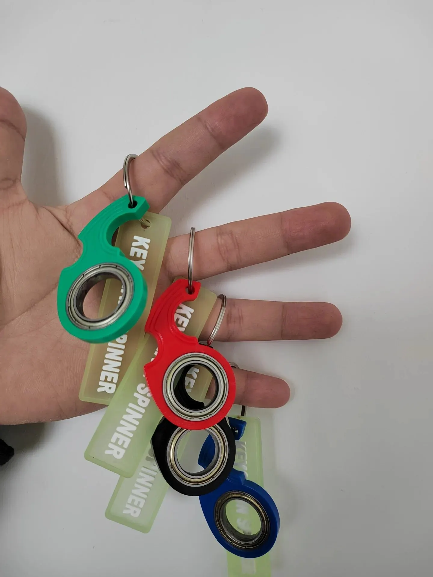 Karambit-Spinner-Finger-Swivel-Claw-Knife-Keychain-Metal-Gr-o-Textura ...