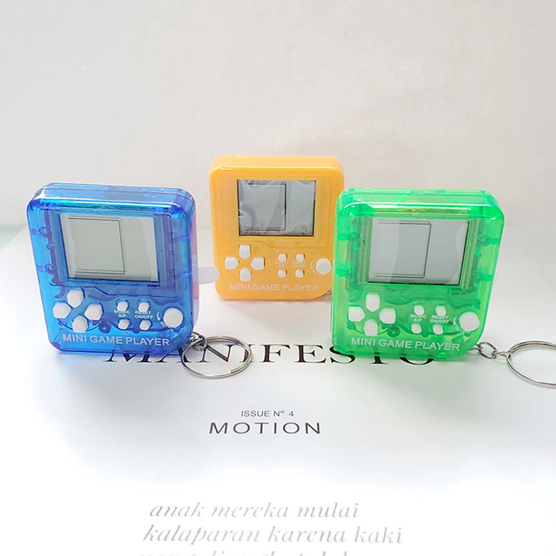 Keychain Retro Video Game Console Kuru Store Keychain Design, Mini Games, Retro Video Games ...
